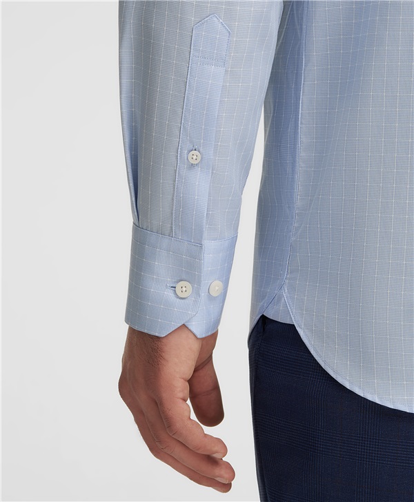 Рубашка прямого кроя из 100% хлопка, не требует утюжки в голубом цвете ...